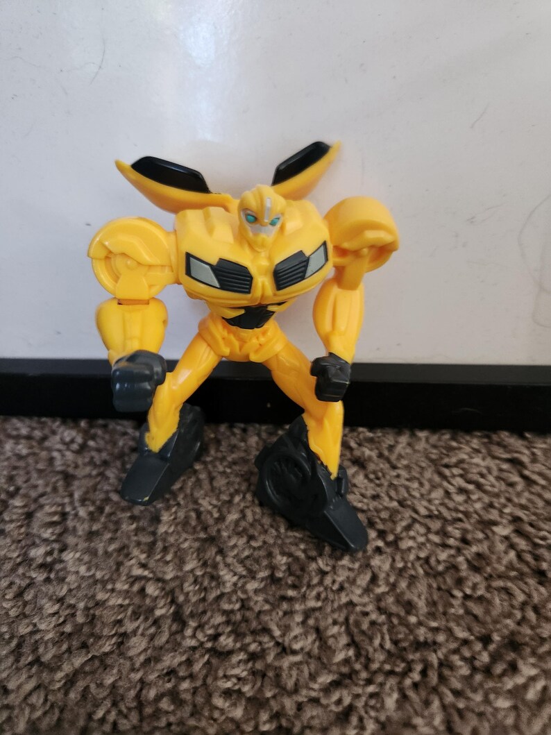 TRANSFORMERS BUMBLEBEE 3.5” Action Figure Hasbro TOY - Etsy