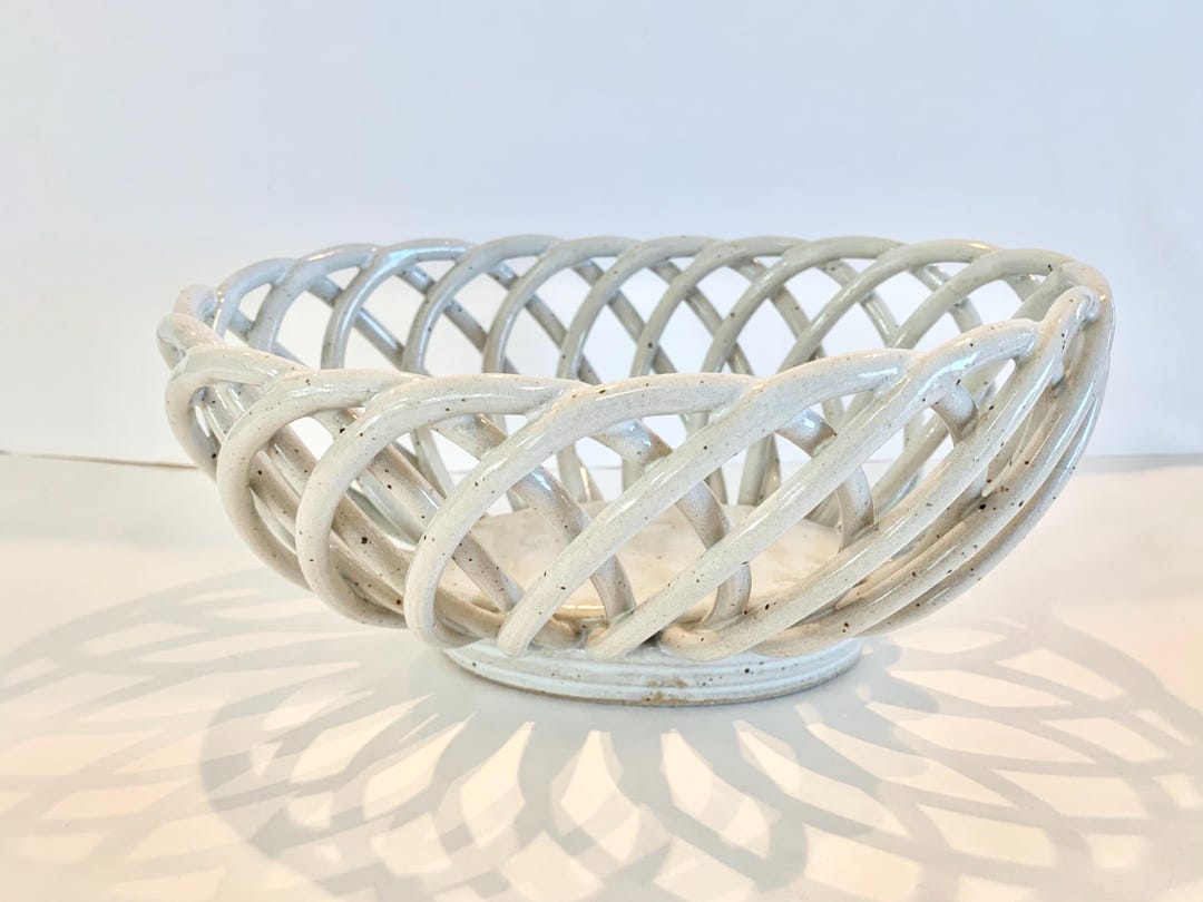 Woven Pottery, Bread Basket, Fruit Bowl, Warm White, Brown Speck Glaze ...