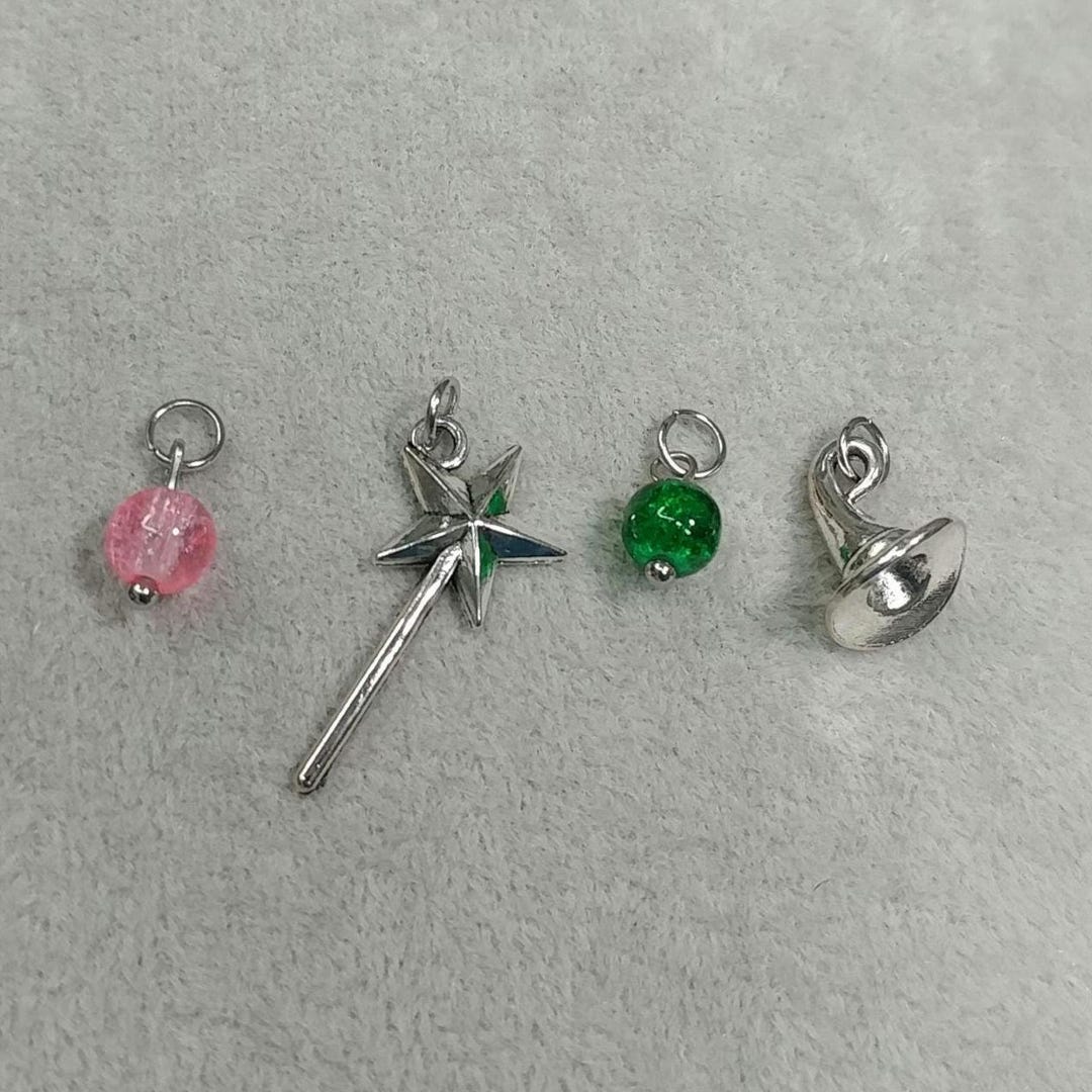 Wicked CHARMS ONLY Glinda Wand Elphaba Hat Pink Green Crackle Bead ...