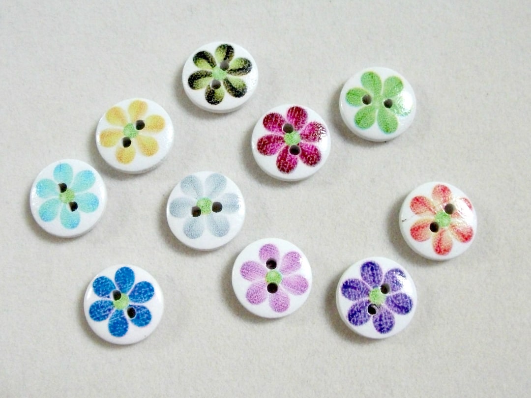 Daisy Flower Printed Wooden Buttons: Sewing, Crafts, Scrapbooking (set ...