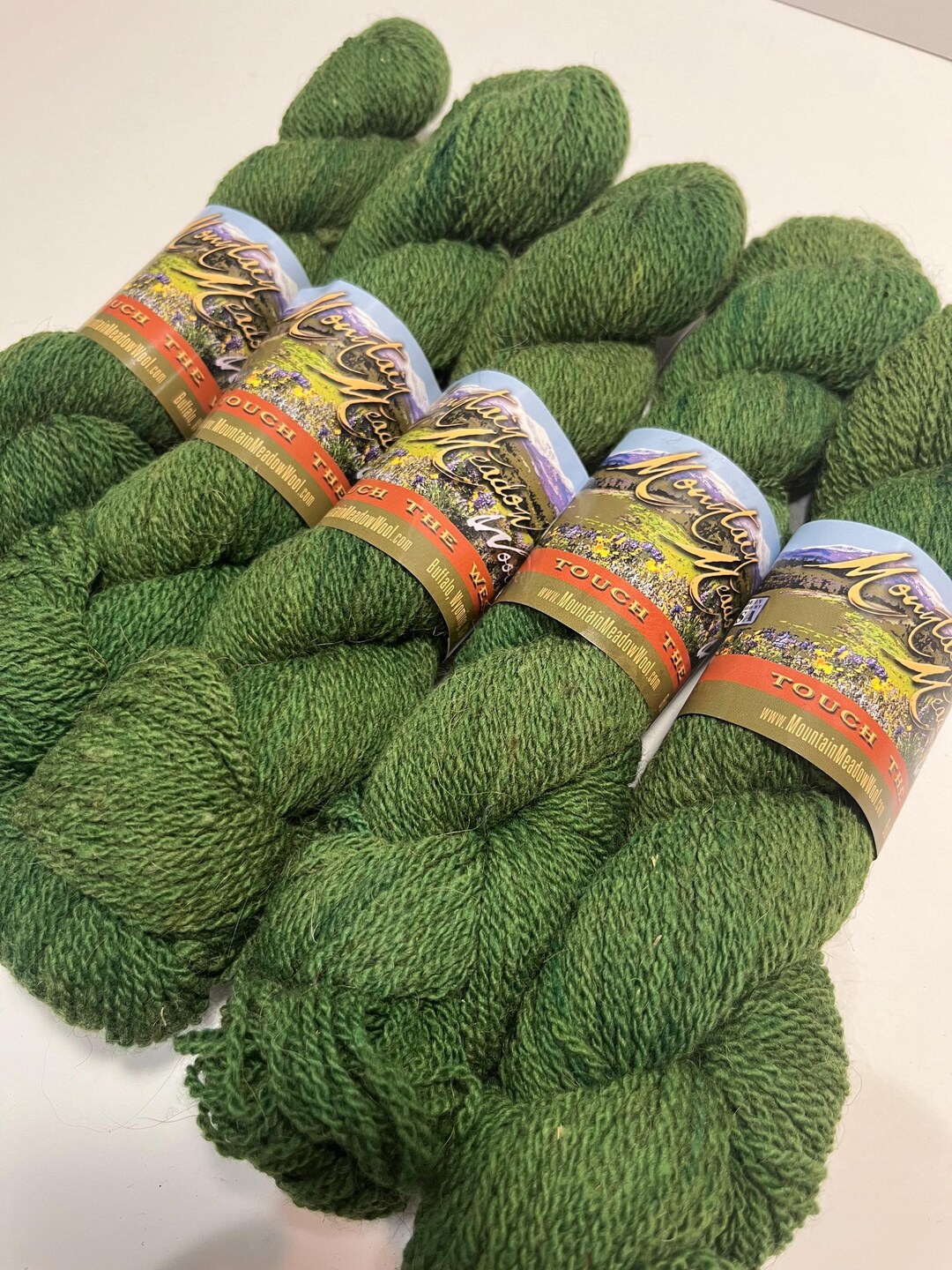 5 Skeins Merino-bison Blend Yarn in Grass - Etsy