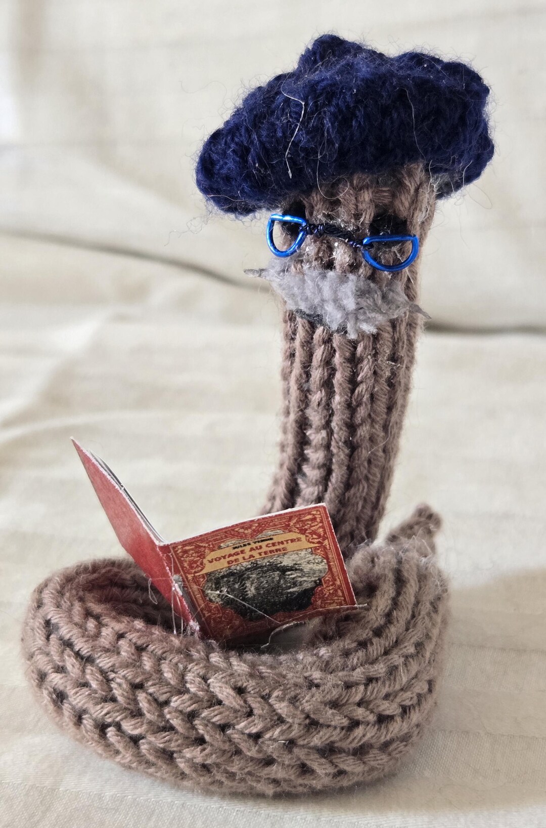 French Bookworm With Beret Reading Jules Verne - Etsy
