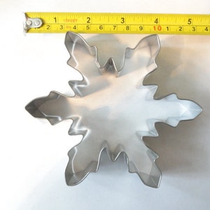 LARGE SNOWFLAKE Metal Cookie Cutter About 5 Inches 1053 - Etsy