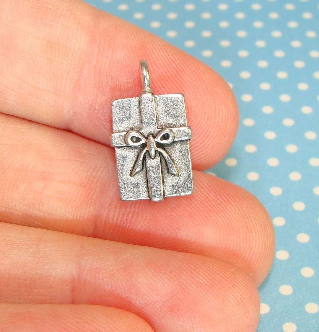 10 Present Charms Pewter USA Made 31044 Birthday Holiday - Etsy