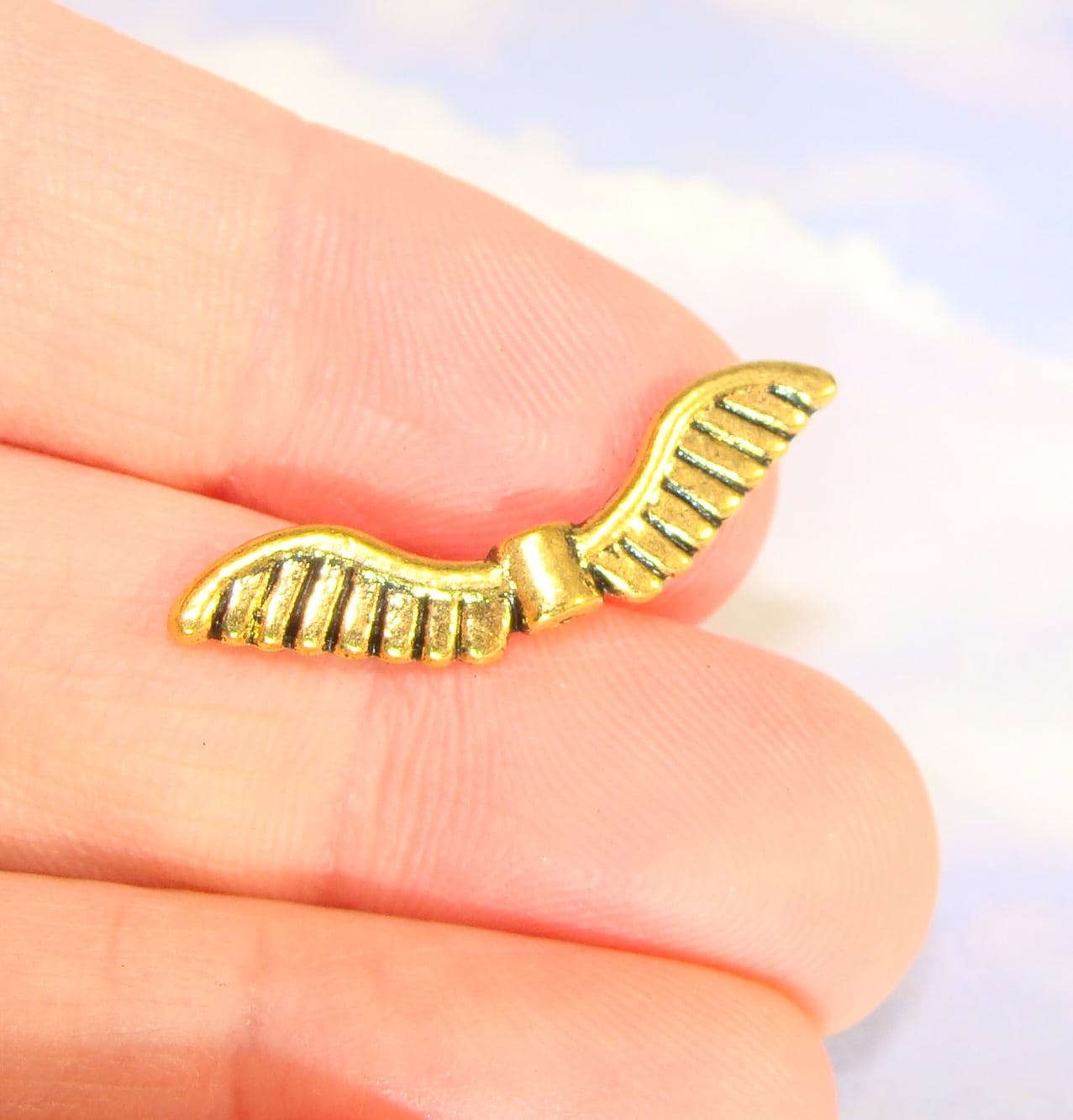 20 Wing Beads Gold 27mm Hawk 41110 Bulk Beads Charms Angel | Etsy