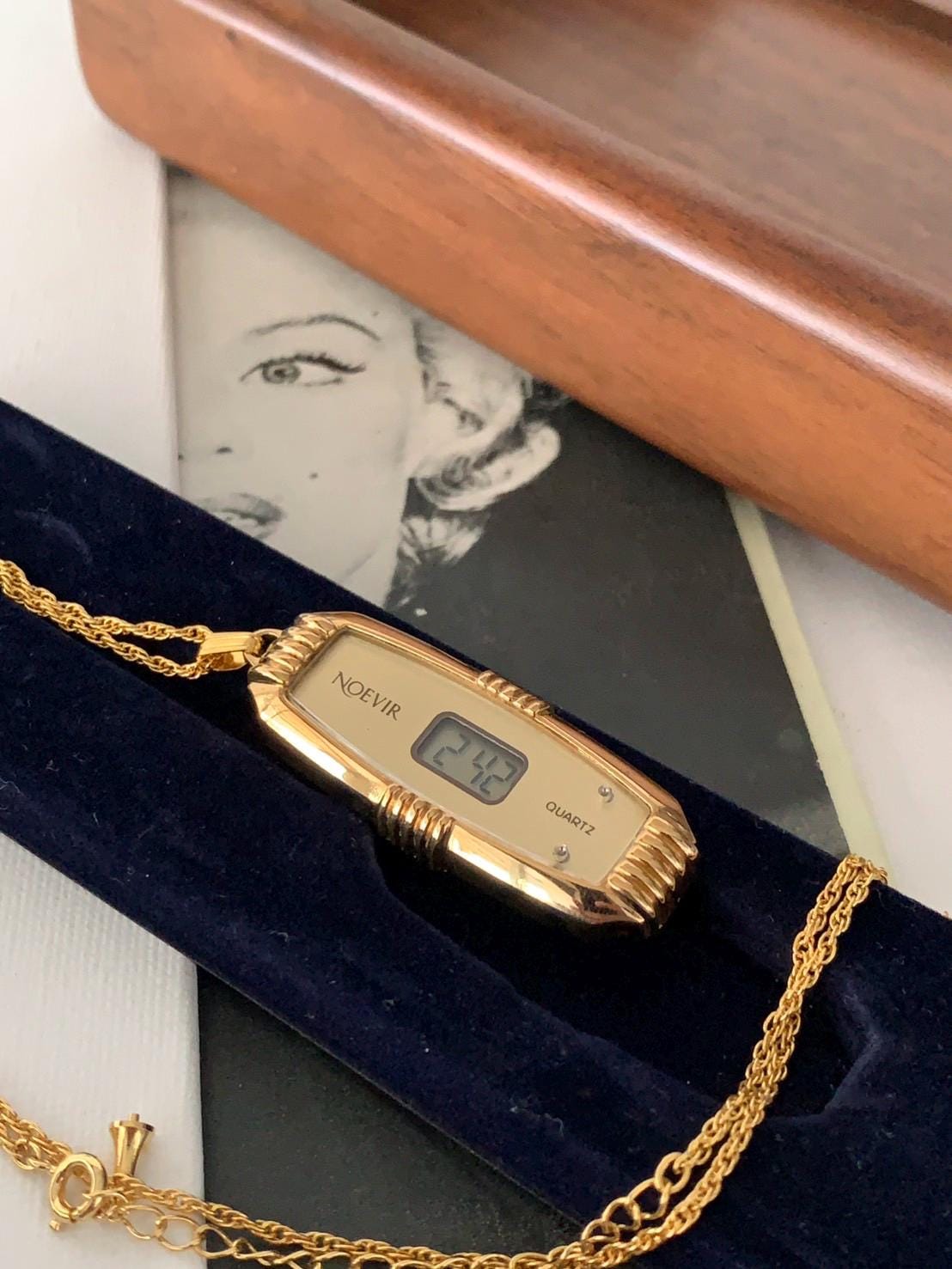 Vintage NOEVIR DIGITAL by SEIKO Gold Tone Metal Pendant Watch With ...