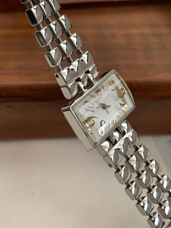 Vintage SEIKO 80's rectangle Retro Design Convex gla… - Gem
