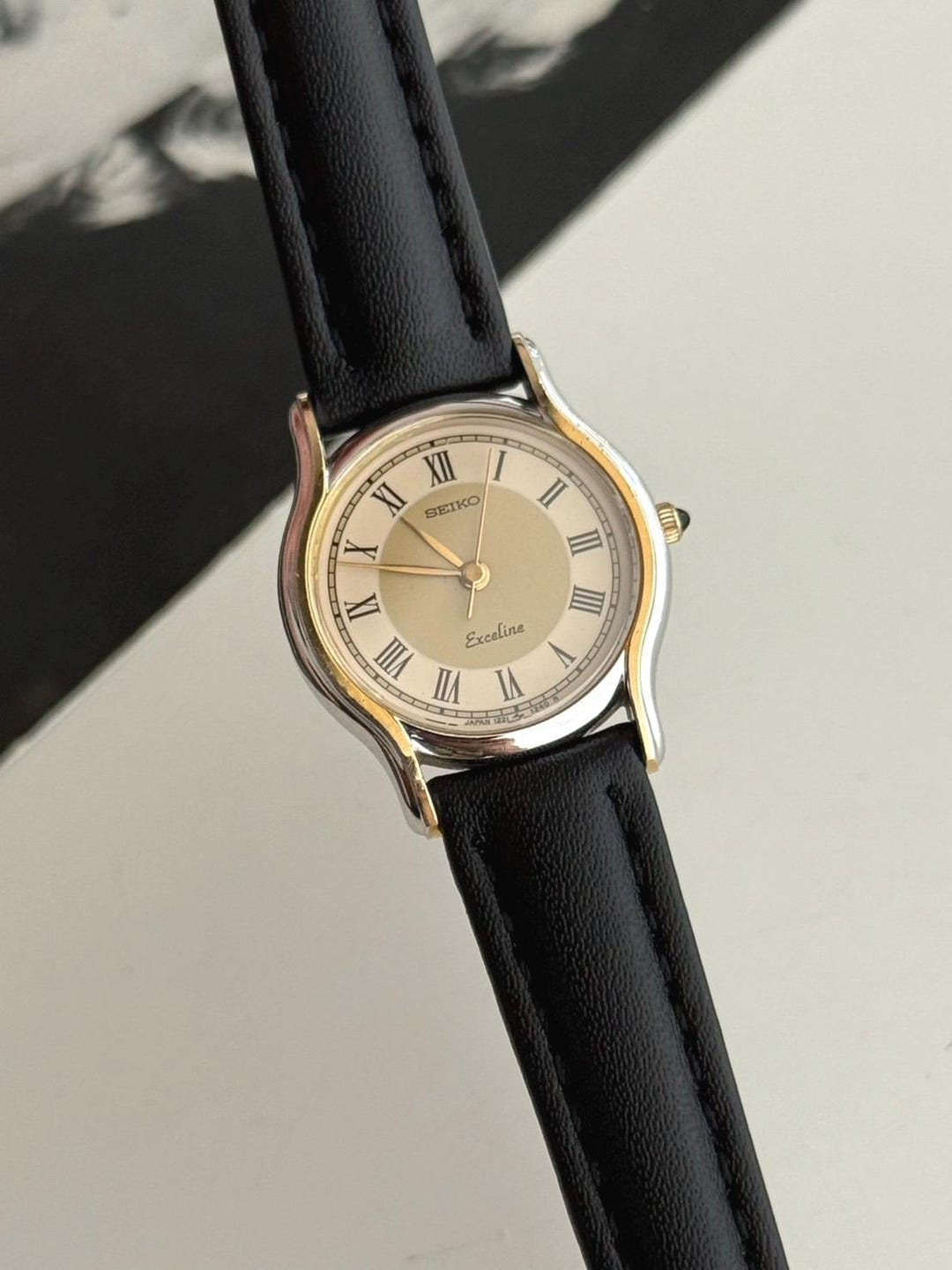 Vintage Seiko Exceline Silver Tone Bazel Gold Quartz Watch Roman Dial ...