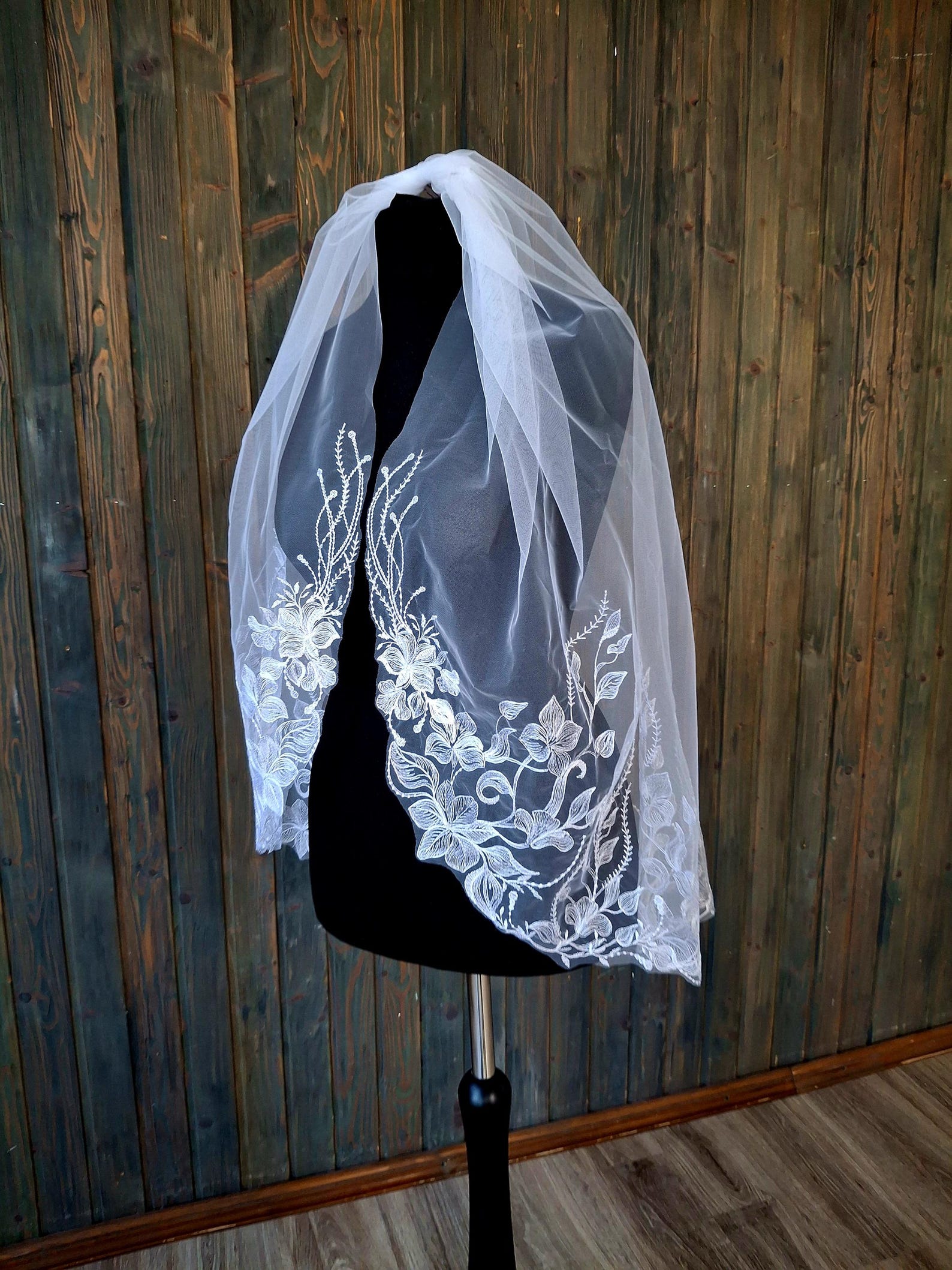 Boho Chic Field Flower Veil for a Whimsical Cathedral Wedding ...