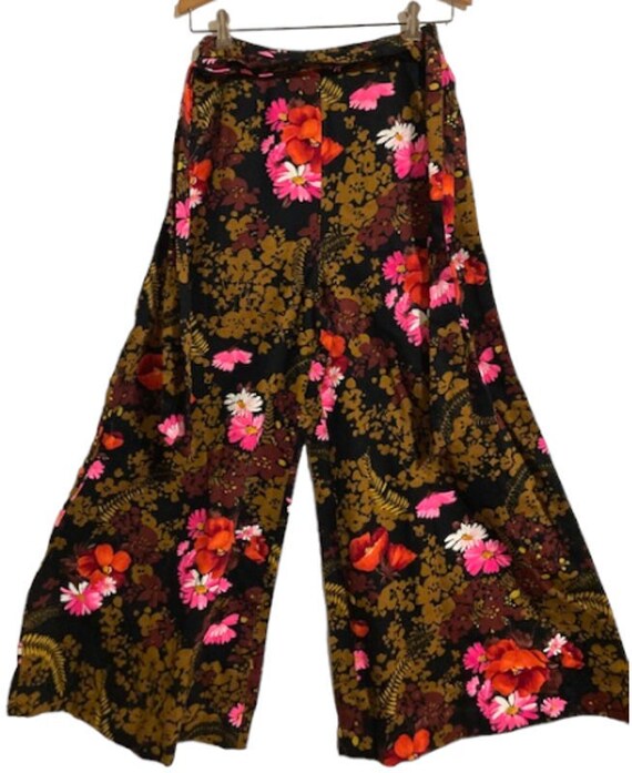 Rare Vintage FLORAL Bell Bottoms - 1960's Flower Patt… - Gem