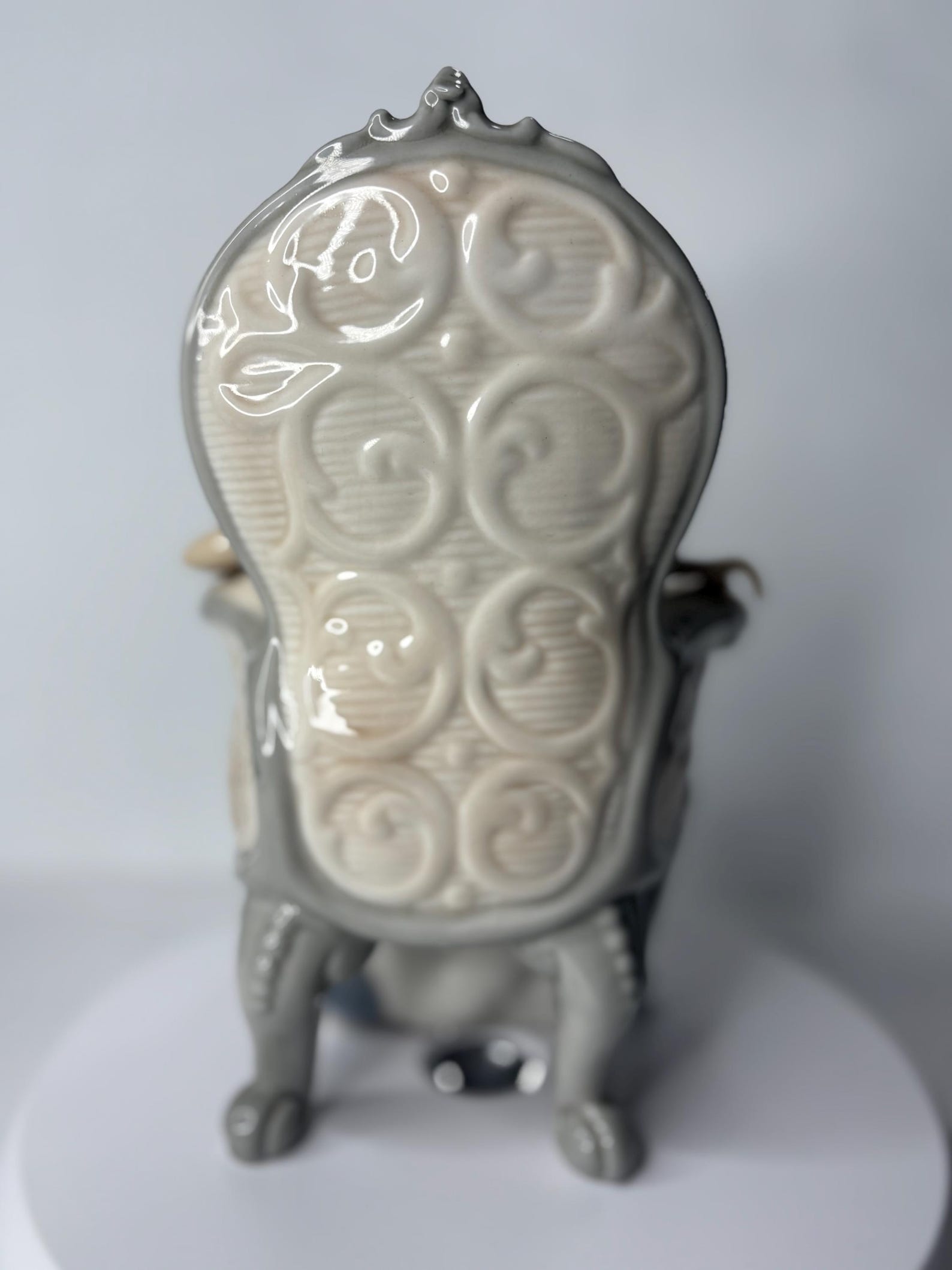 Tengra Porcelain Seated Woman Figurine With Dog - Etsy