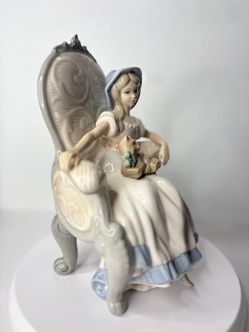 Tengra Porcelain Seated Woman Figurine With Dog - Etsy