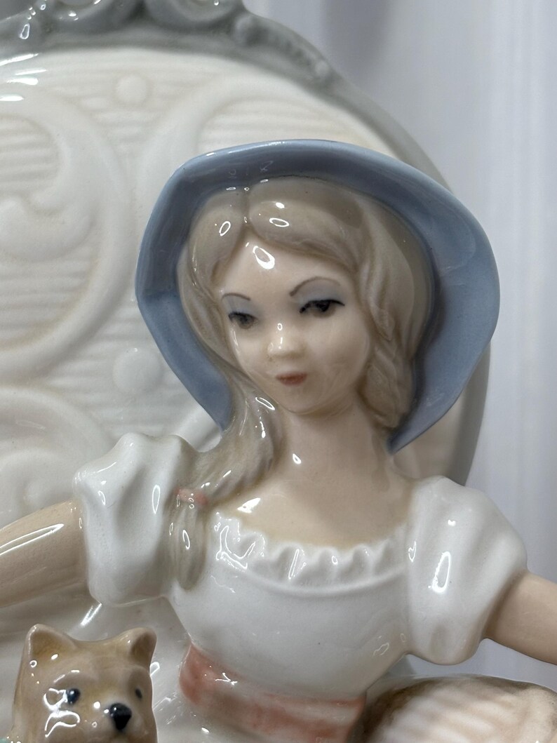 Tengra Porcelain Seated Woman Figurine With Dog - Etsy