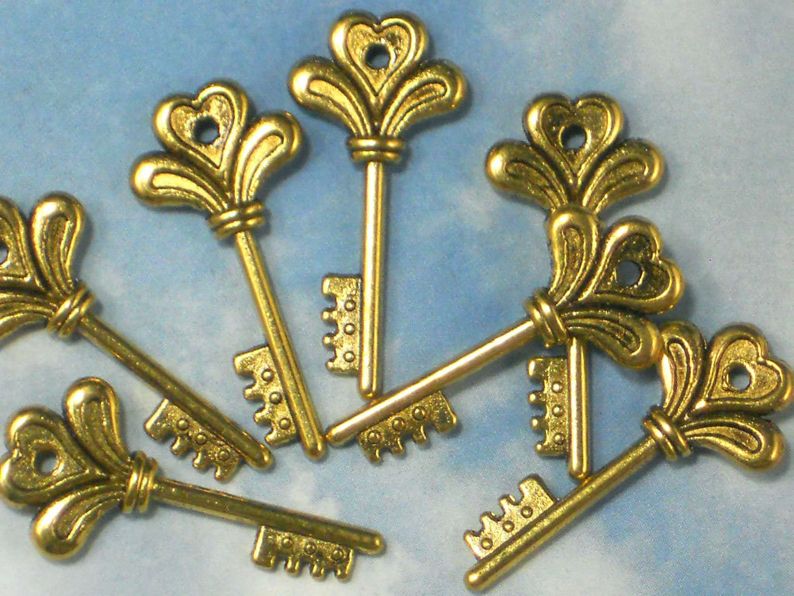 Bulk 50 Floral Heart Scepter Keys Charms Gold Tone Pendants - Etsy