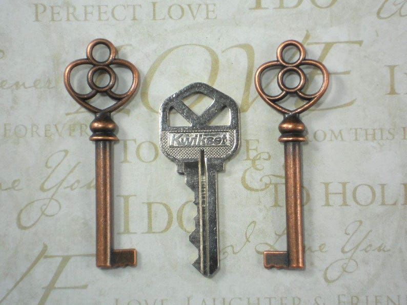 4 Heart Keys Large Skeleton Key Pendants Red Copper 61mm for - Etsy