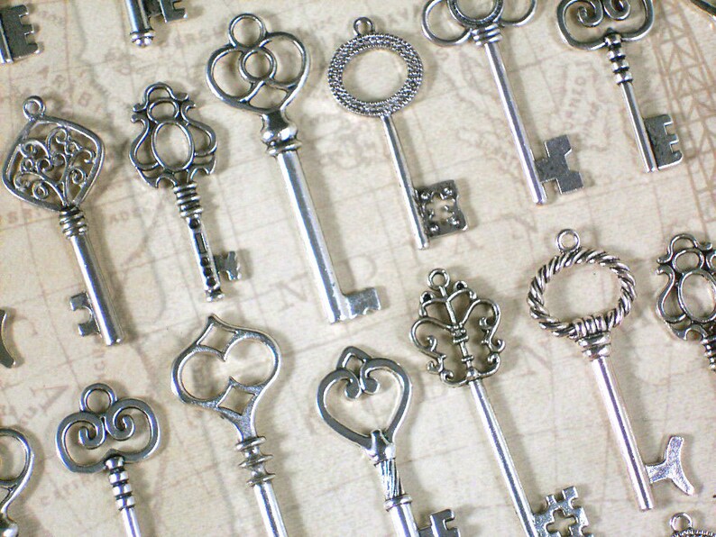 100 Wedding Keys Ultimate Collection Silver Skeleton M to L - Etsy