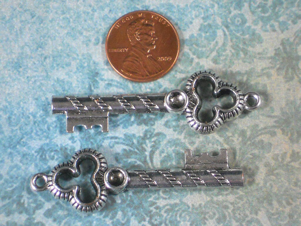 BuLK 15 Keys Fancy Silver Tone Clover 2 Long Skeleton | Etsy