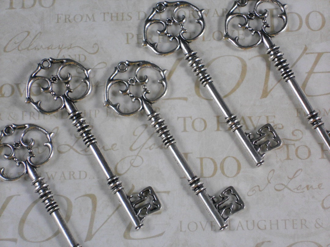 10 Silver Key Fancy Pendants Over 3 Wedding Favors Make a Statement ...
