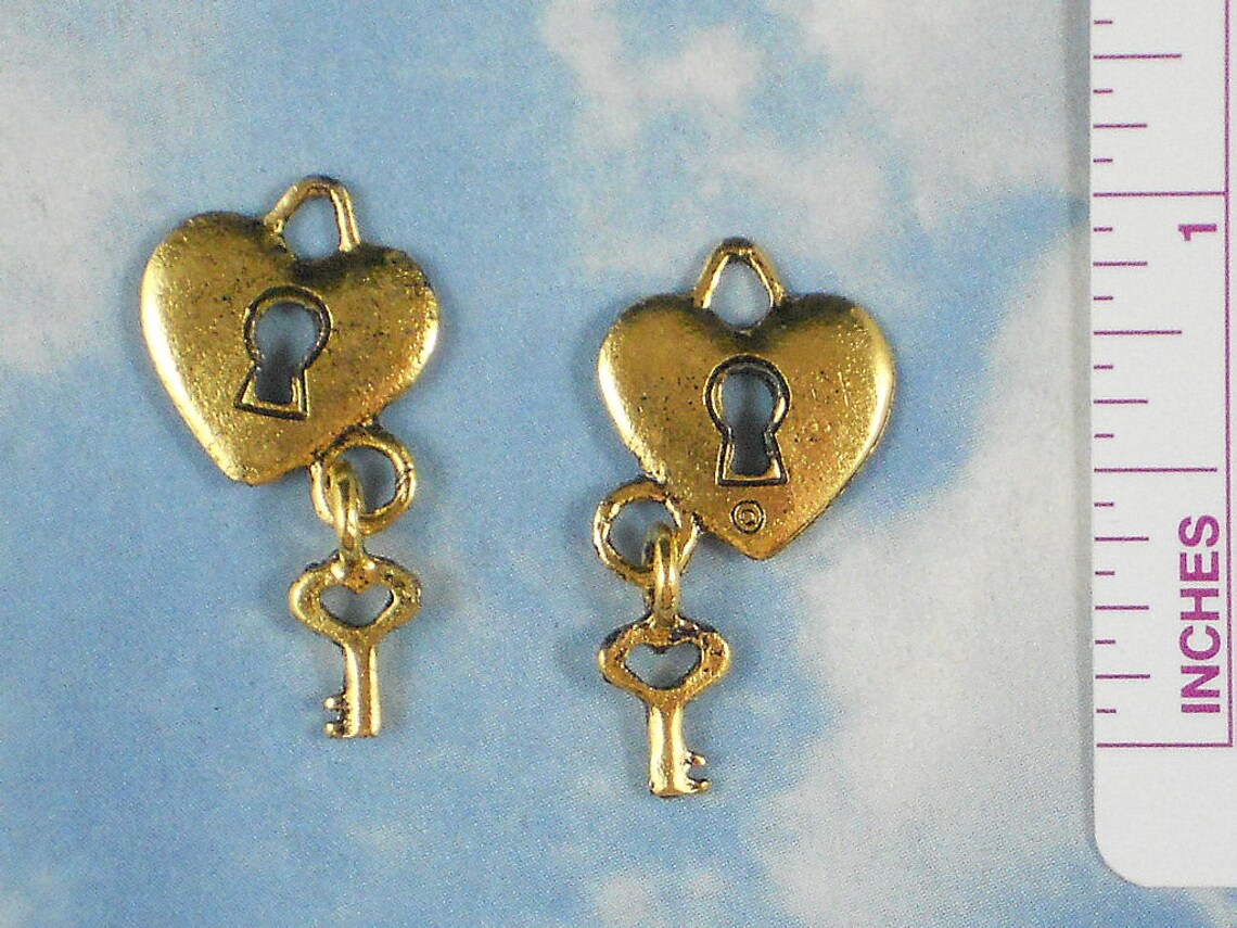 6 Gold Key & Heart Lock Antique Golden Charm Set Great for - Etsy