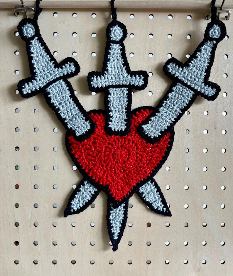 Crochet Pattern: Three of Swords Tarot Wall Hanging | Witchy Goth Wall ...