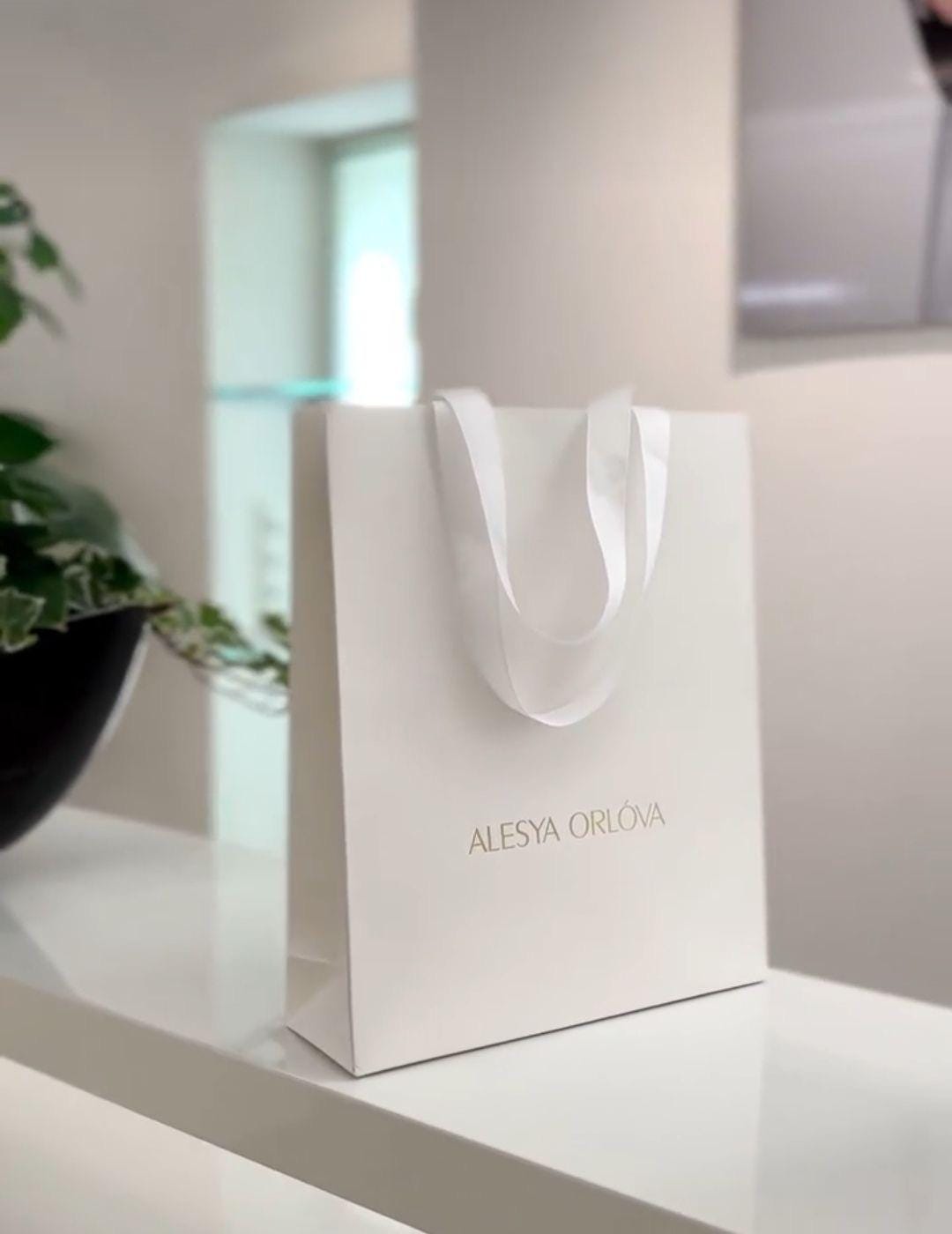 50 Pcs Luxury Custom Paper Bags With Ribbon Handles – Personalized Eco ...