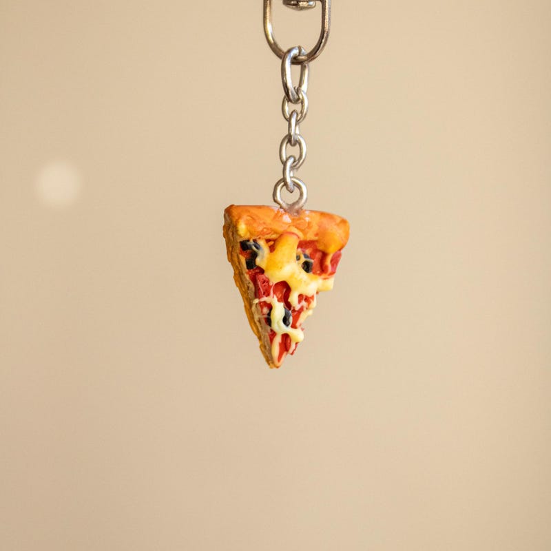 Pizza Keychain - Etsy