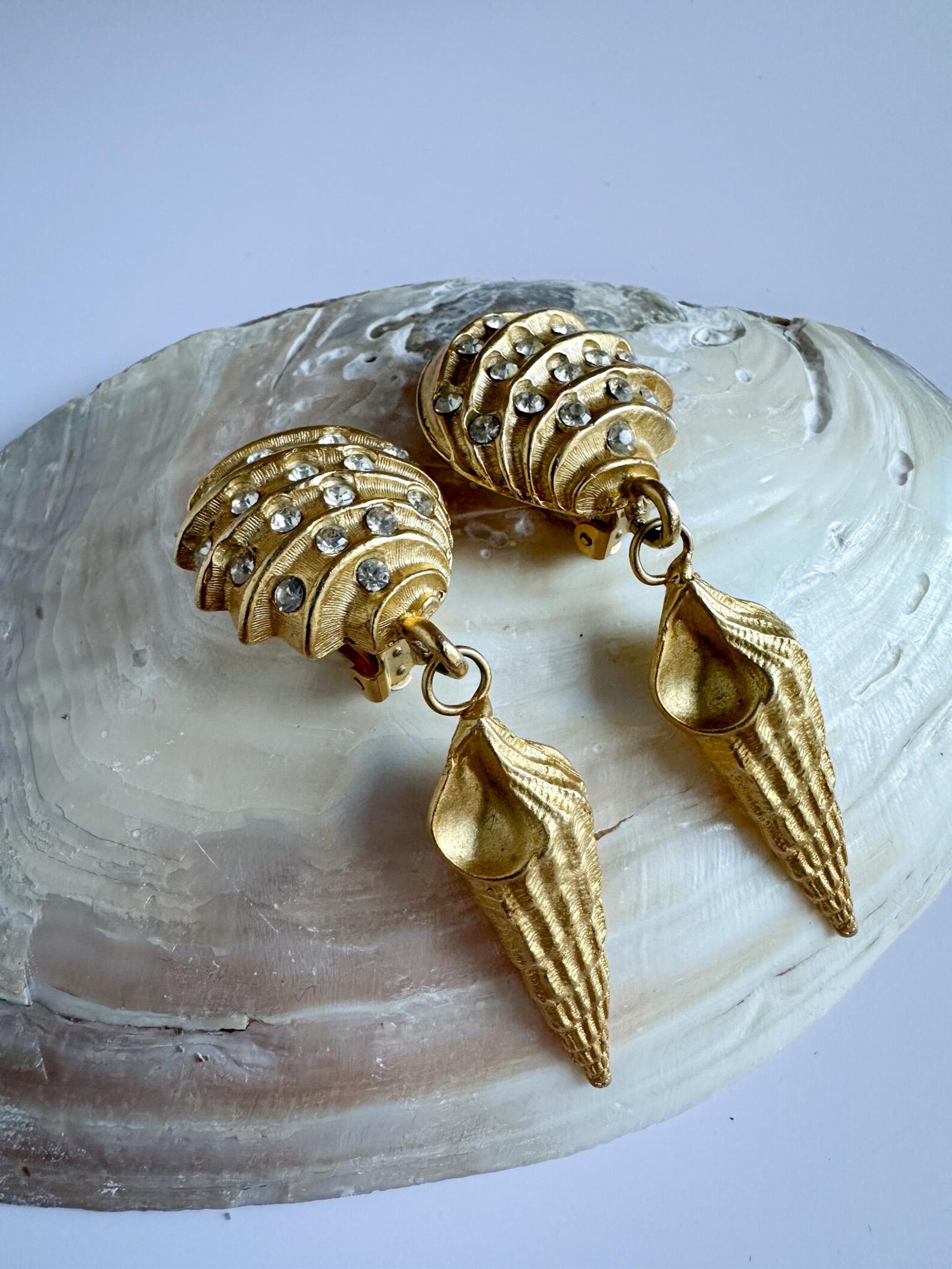 1980s Norma Jean Matte Gold Dangle Shell Clip on Earrings - Etsy