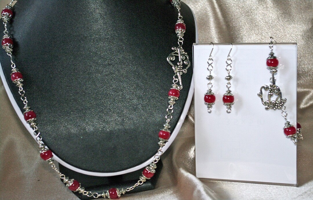 Maroon Jade 3pc Set - Etsy