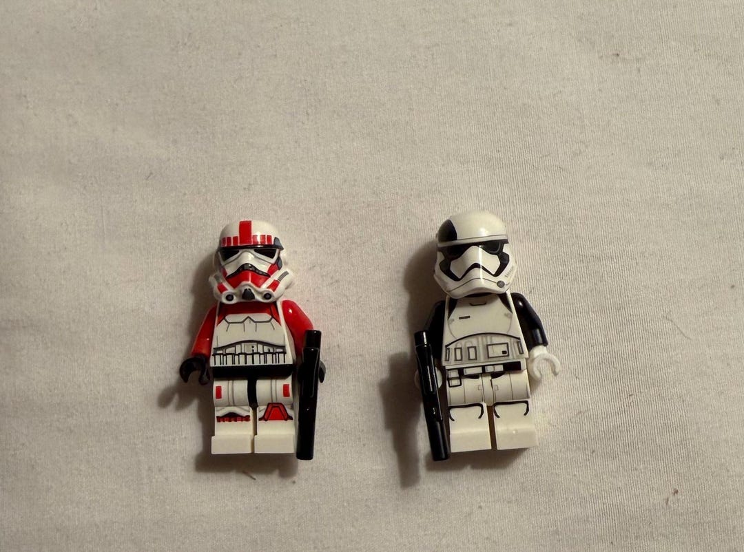 LEGO® Star Wars Shock Trooper & First Order Executioner Minifigures ...