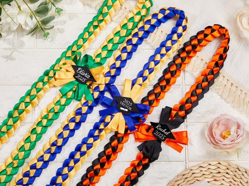 Custom Graduation Lei With Grad Cap, Handcrafted Satin Garland ...