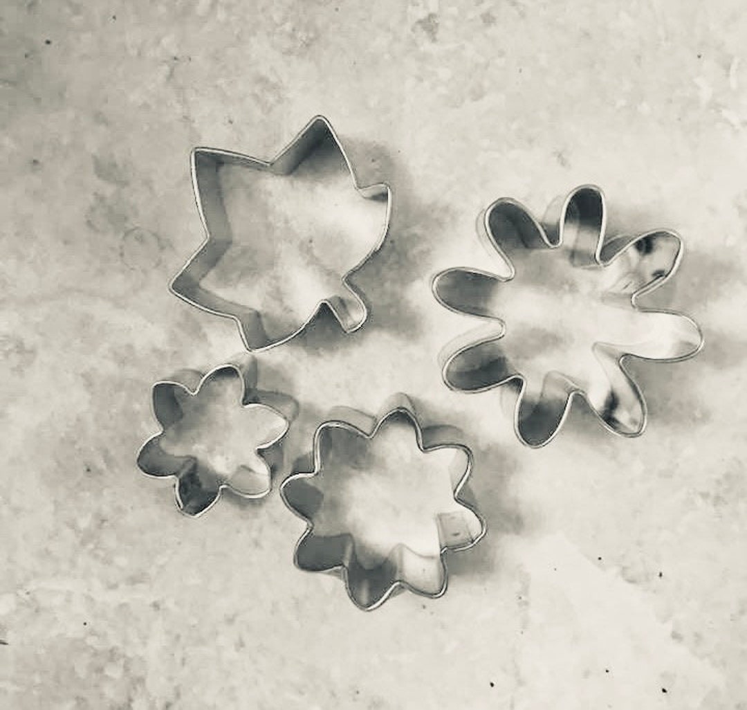 Mini Flower Cookie Cutters, Build Your Own Set, Ivy Leaf, Mini Daisy ...