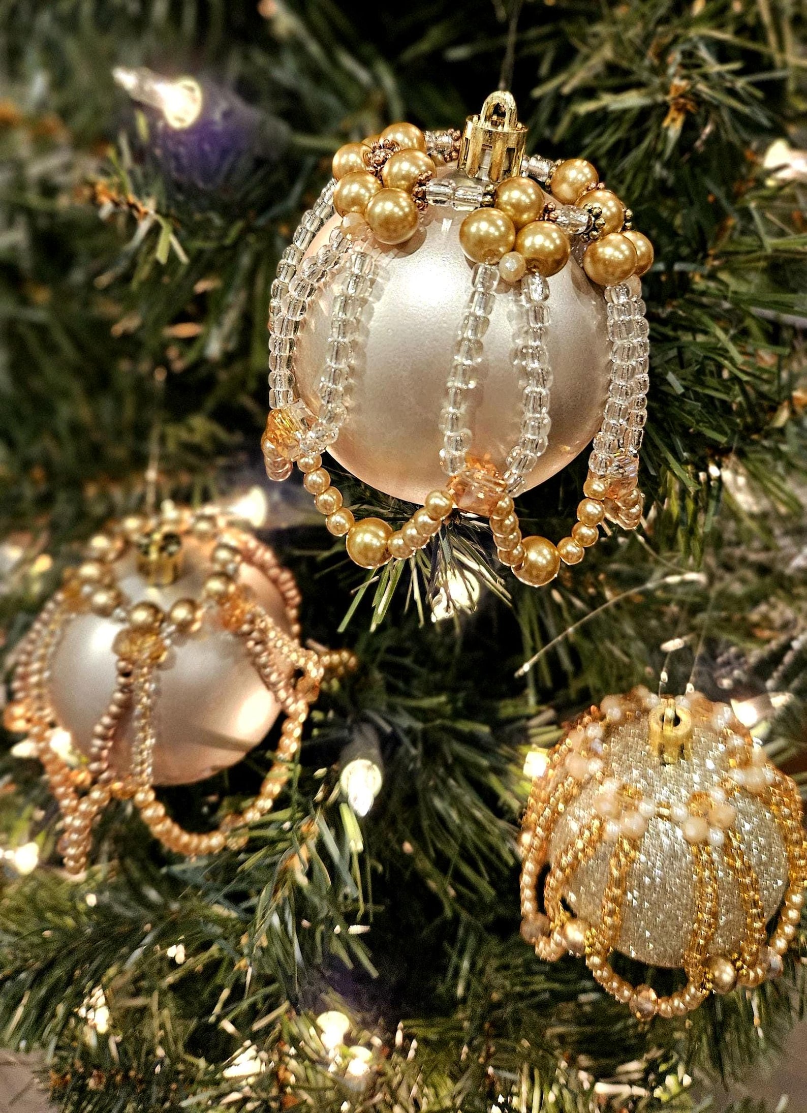 Hand Beaded Baubles chestnut Collection Tree Ornaments Christmas Gift ...