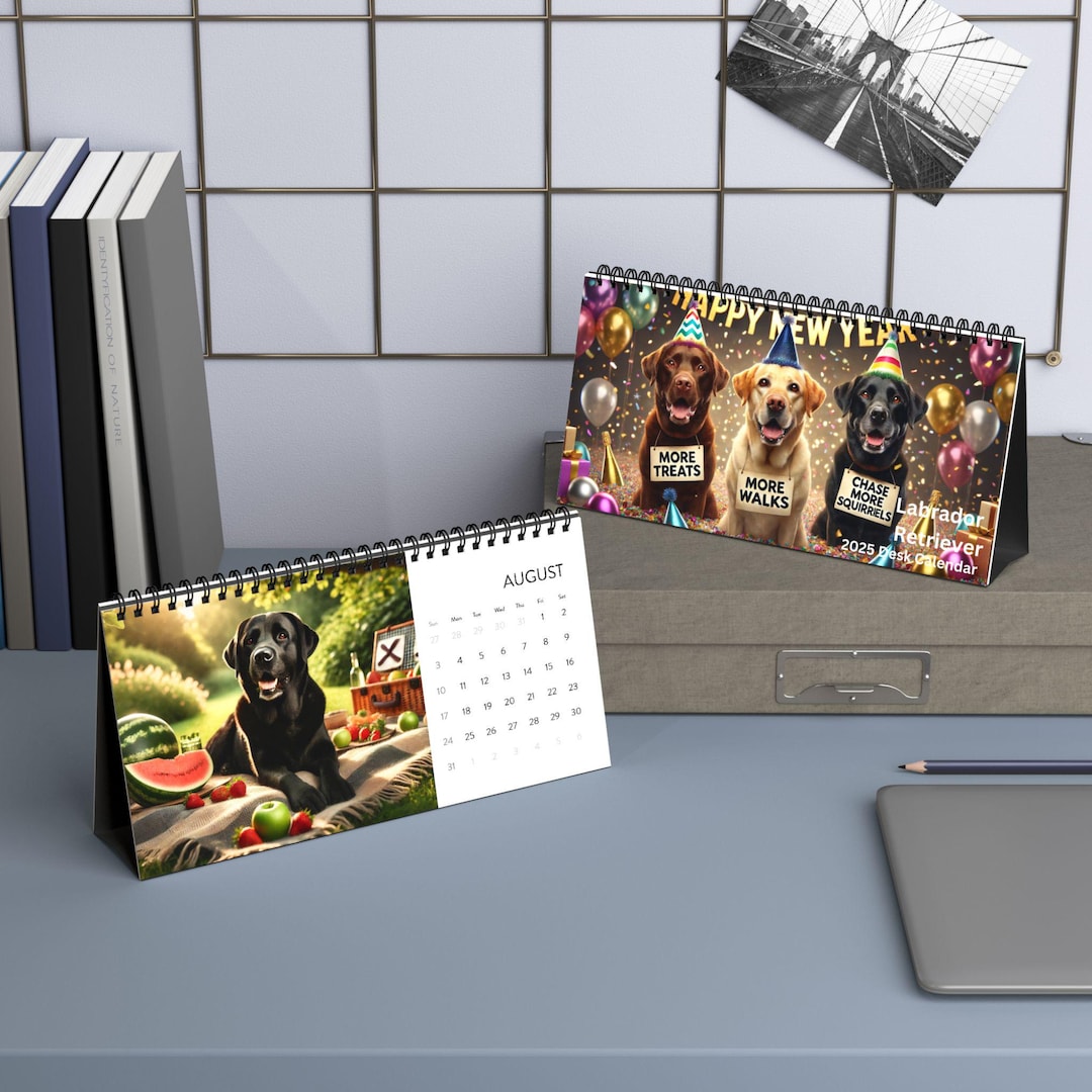 2025 Desk Calendar, Labrador Retriever Desktop Calendar for Dog Lovers ...