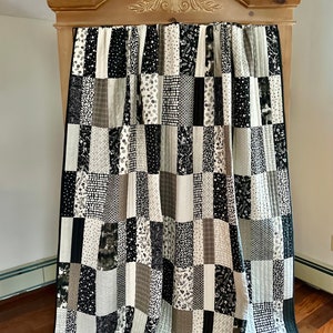 Quilt on SALE Ruby Star Achroma Koby Patchwork Quilt Full - Etsy