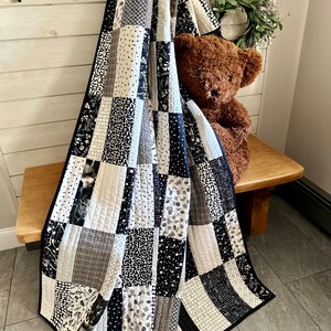 Quilt on SALE Ruby Star Achroma Koby Patchwork Quilt Full - Etsy