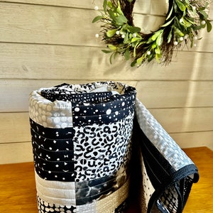 Quilt on SALE Ruby Star Achroma Koby Patchwork Quilt Full - Etsy