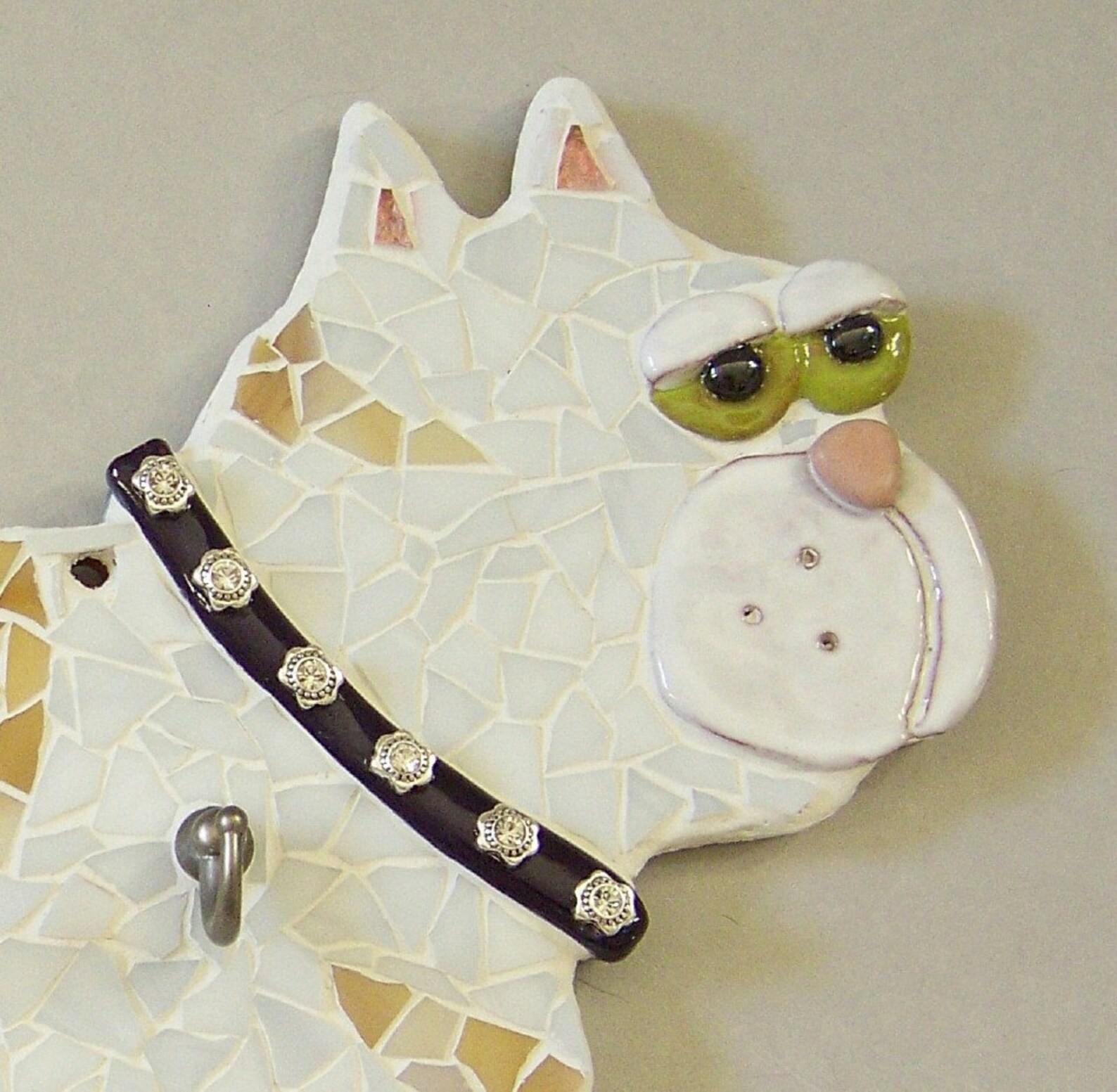 Mosaic White and Tan Striped Cat Key Holder, Mosaic Cat Wall Art, White ...