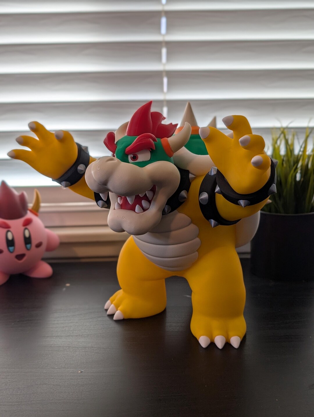 Bowser Display Figure King of the Koopas Collectible, 10.5 Tall ...