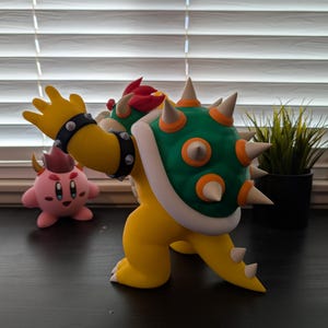 Bowser Display Figure – King of the Koopas Collectible, 10.25” Tall ...