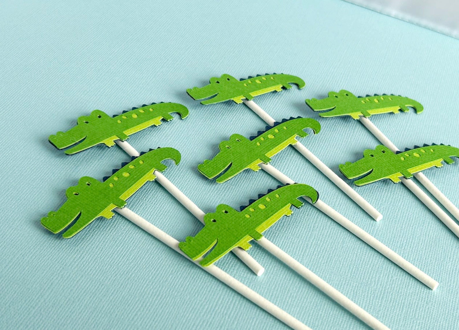 Alligator Cupcake Toppers, Crocodile Party Decoration, Reptile Birthday ...