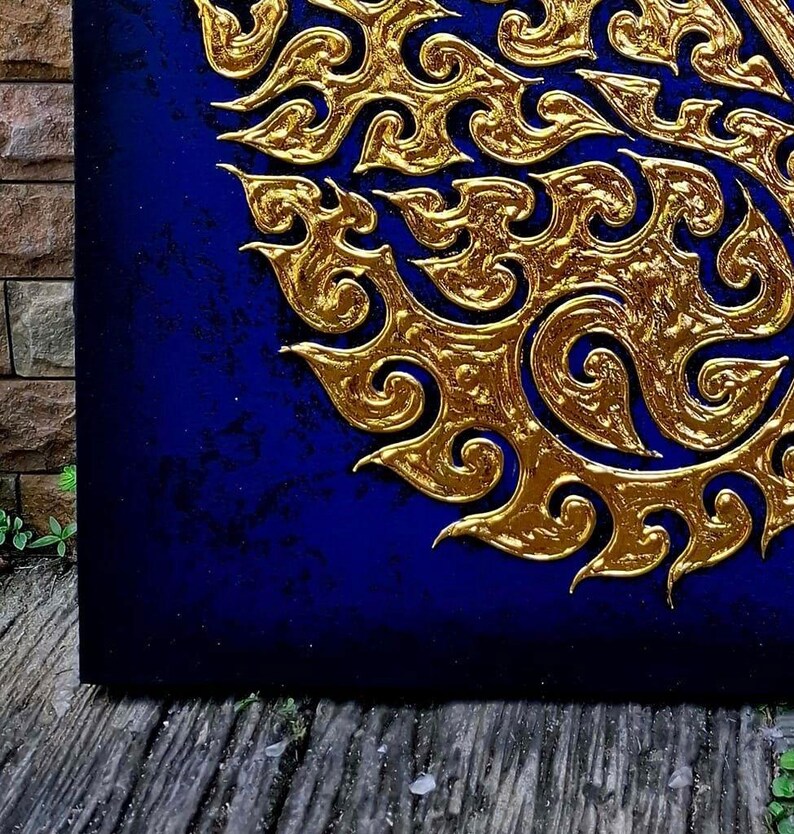The Gilded Painting of Bodhi Leaf is a Meticulously Crafted Masterpiece ...