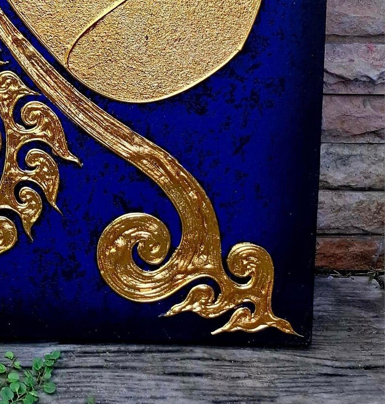 The Gilded Painting of Bodhi Leaf is a Meticulously Crafted Masterpiece ...