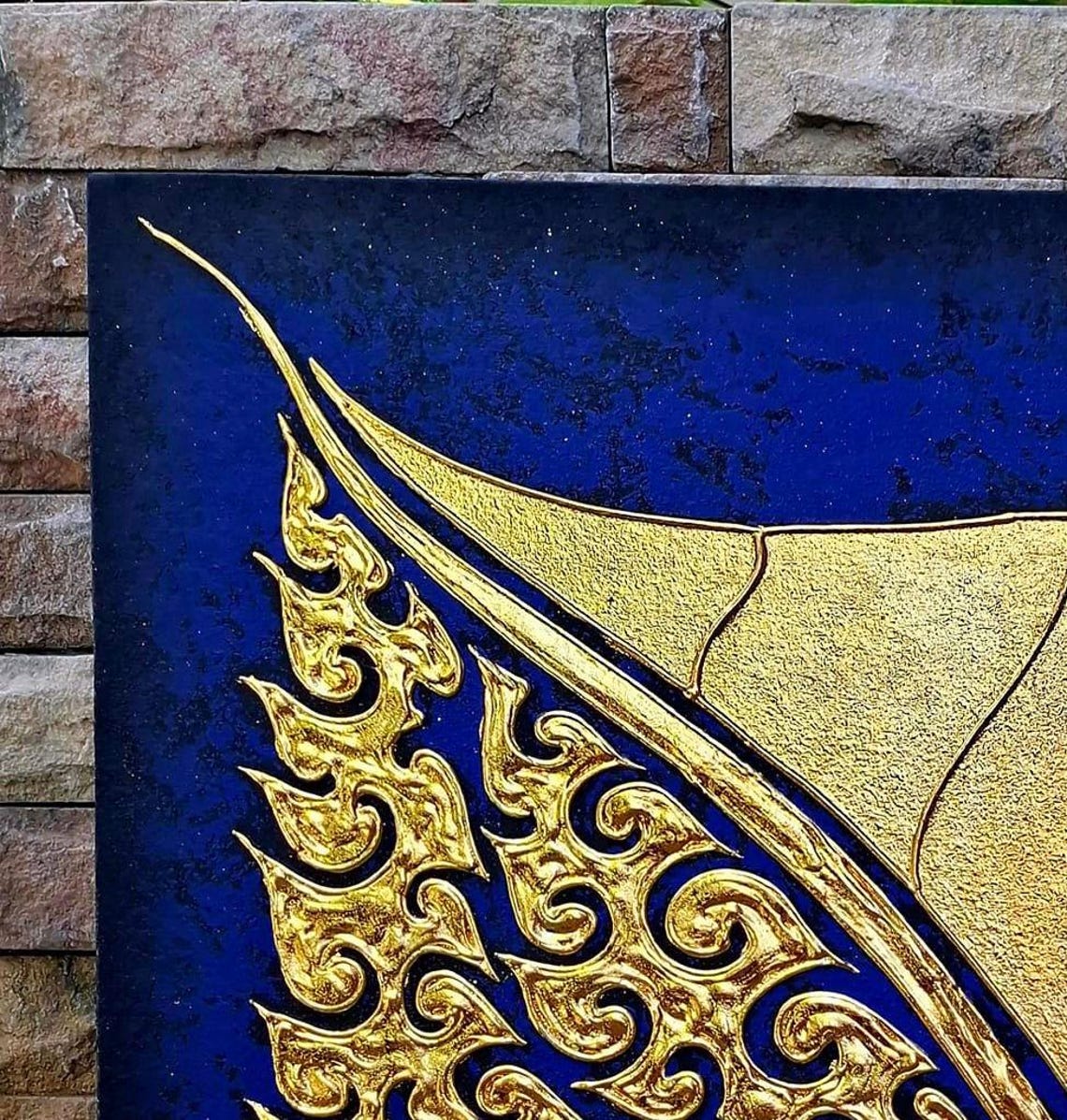 The Gilded Painting of Bodhi Leaf is a Meticulously Crafted Masterpiece ...