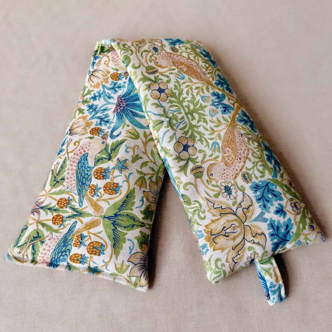 Lavender Wheat Neck Wrap: William Morris Strawberry Thief Heat Pack ...
