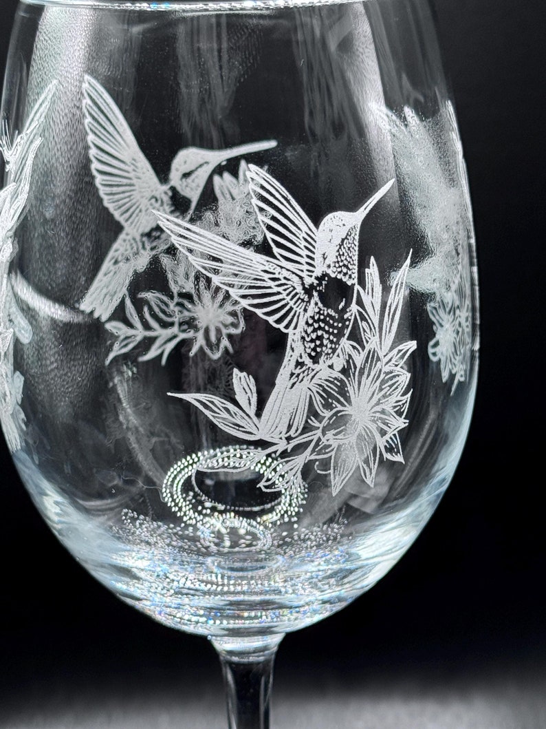 Laser Engraved Hummingbird Wine Glass-bespoke Gift - Etsy