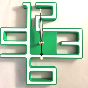 3D Printed Vintage Style Clock: Eco-friendly PLA, Modern Design - Etsy