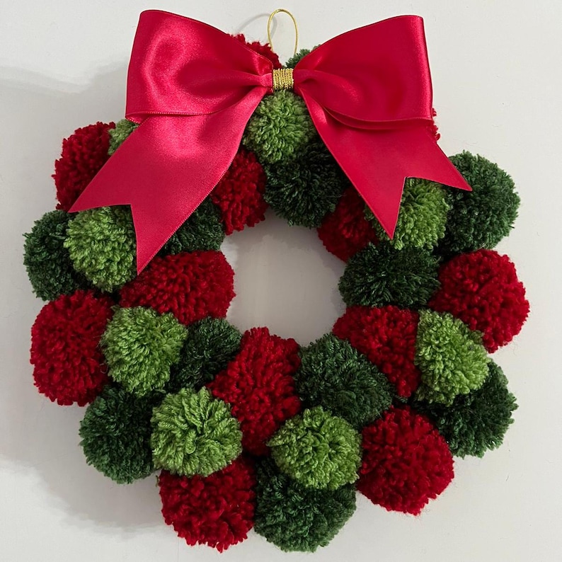 Christmas Wreath Pom Poms Door Decor Red Ribbon Handmade 30 Cm 30 Cm - Etsy