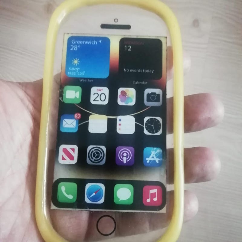 Pear Phone Victorious - Etsy