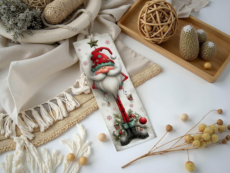 15 Quirky Santa Printable Bookmarks, Christmas Bookmark Set, Cute Santa ...