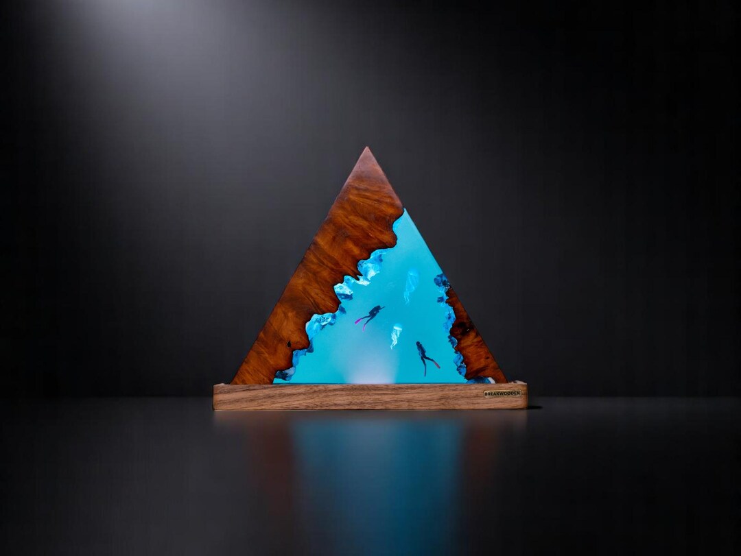 Jellyfish Lamp – Glowing Ocean-inspired Light, Unique LED Sea Creature ...